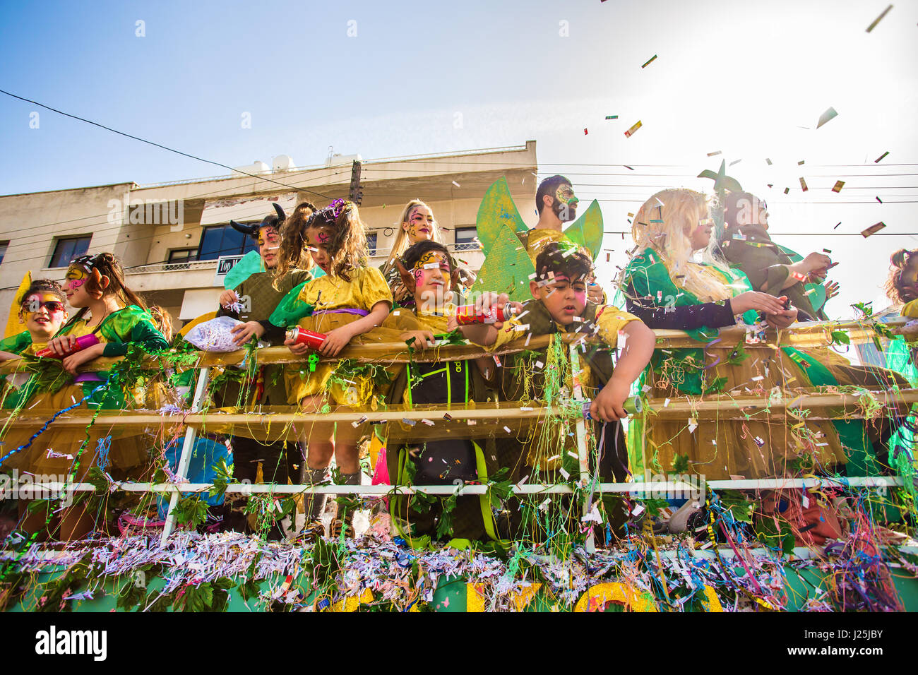 Samba children parade brazil hi-res stock photography and images - Alamy