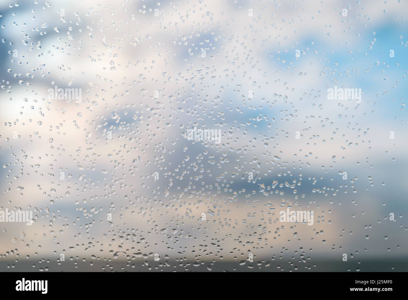 Glass texture with clouds hi-res stock photography and images - Alamy