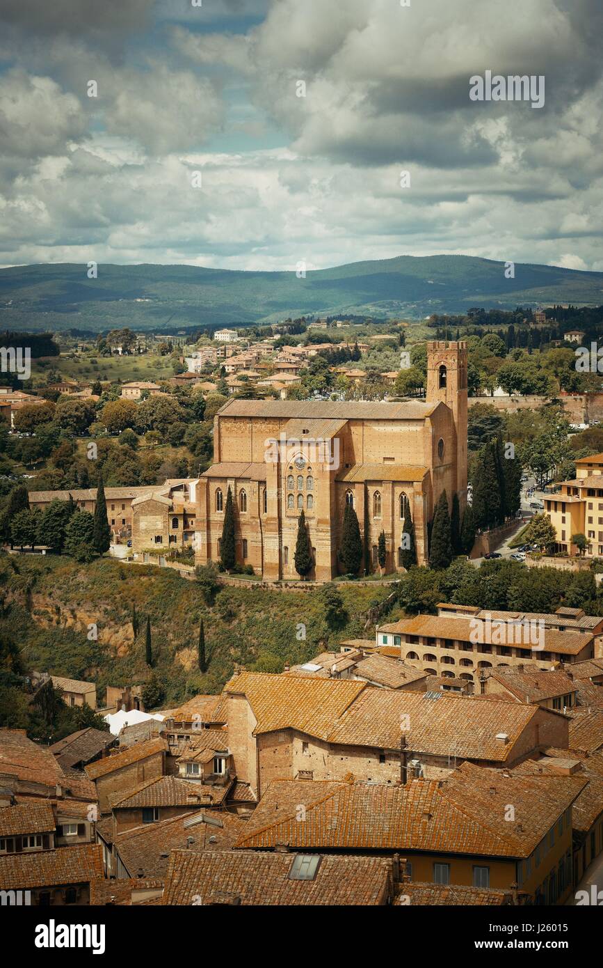 Medieval town Siena skyline view with Basilica of San Domenico in Italy ...