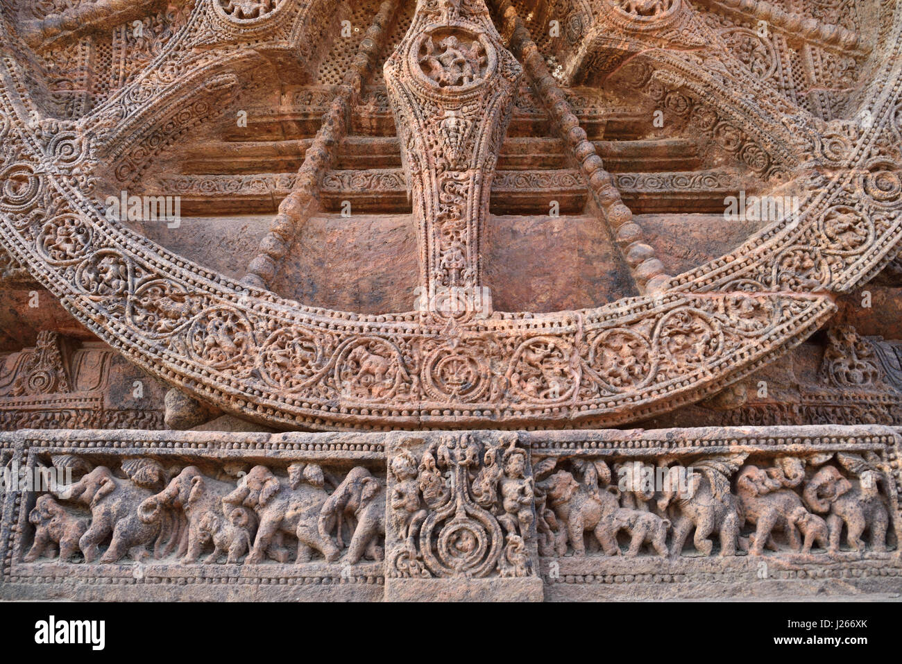 Chariot Wheel of Konark Sun Temple India Stock Photo - Alamy
