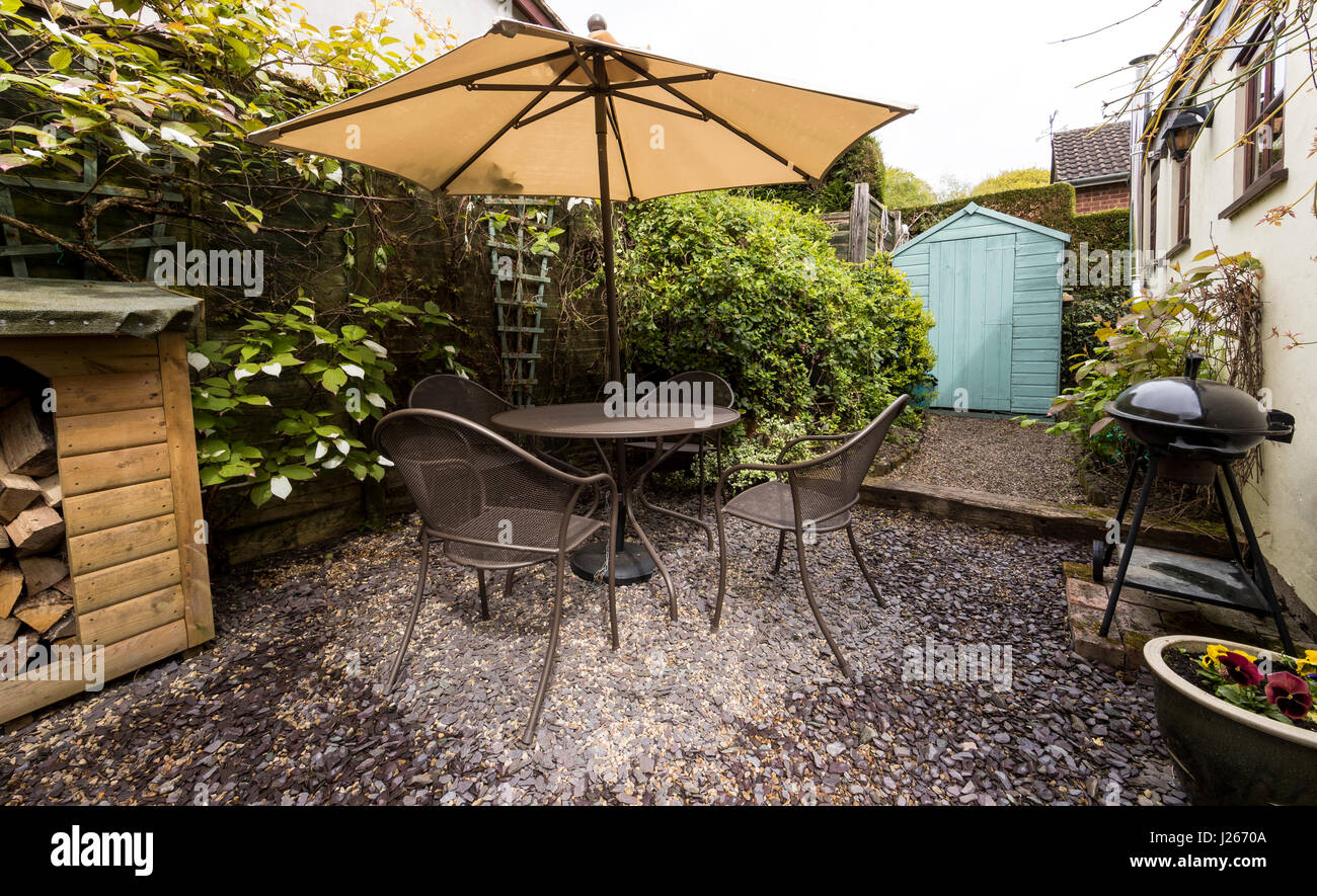 Repurposed chair hi-res stock photography and images - Alamy