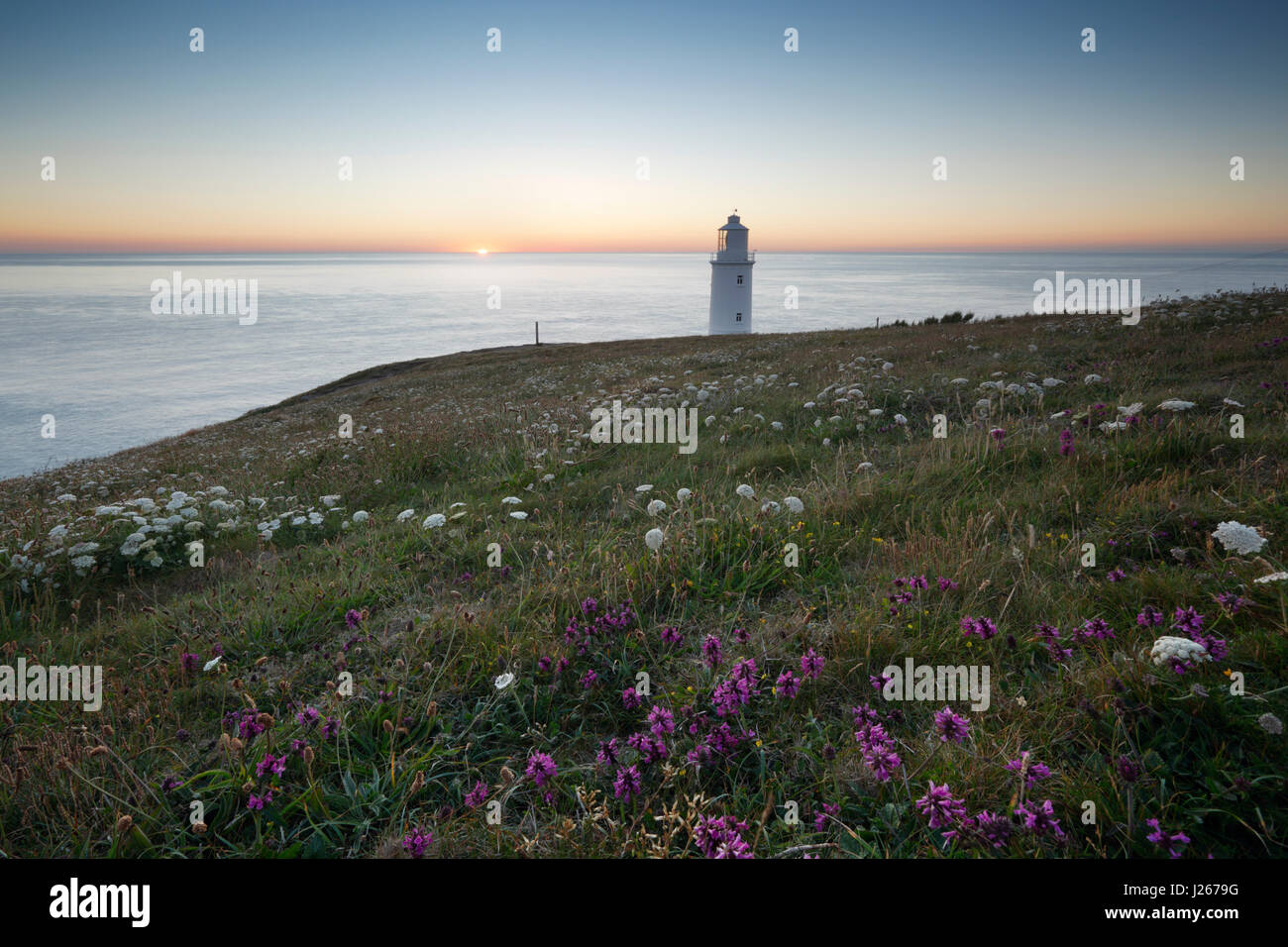 Trevose head lighthouse cornwall hi-res stock photography and images ...