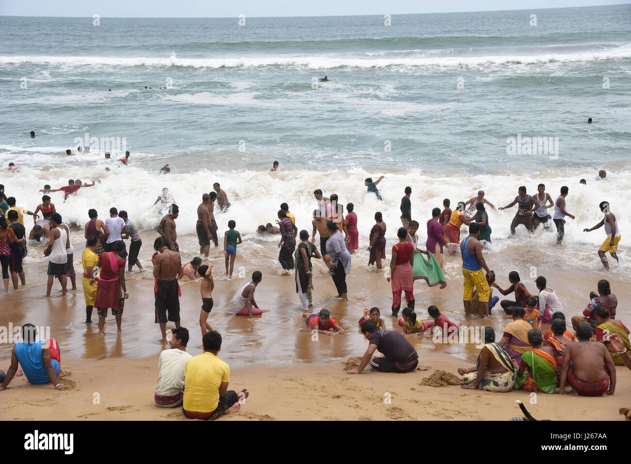 Crowed beach at Puri, Odessa, India Stock Photo - Alamy
