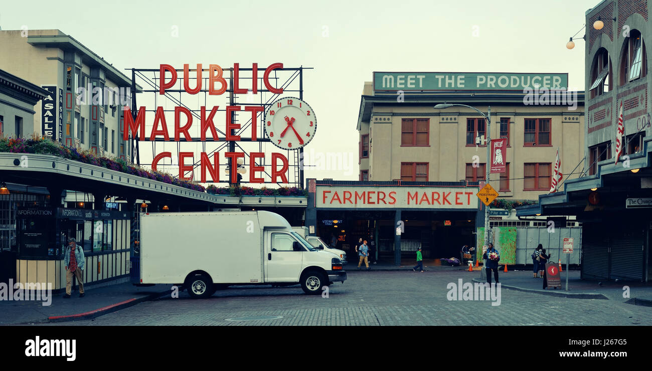 Public market center hi-res stock photography and images - Alamy