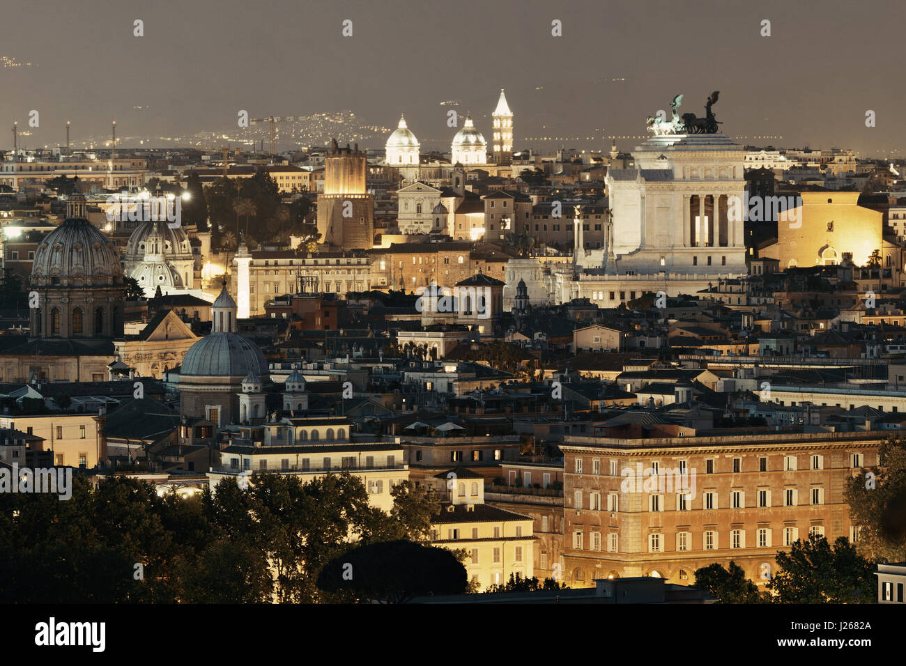 Rome rooftop view with ancient architecture in Italy at night Stock ...