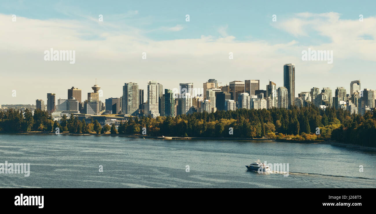 Vancouver city skyline panorama and mountains Stock Photo - Alamy