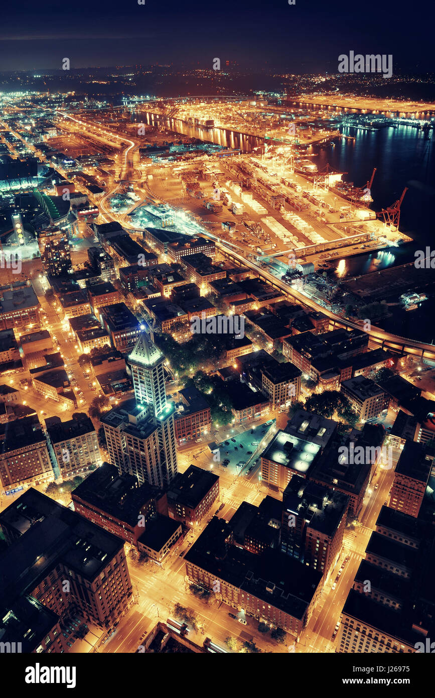 Seattle rooftop panorama view with urban architecture at night Stock ...