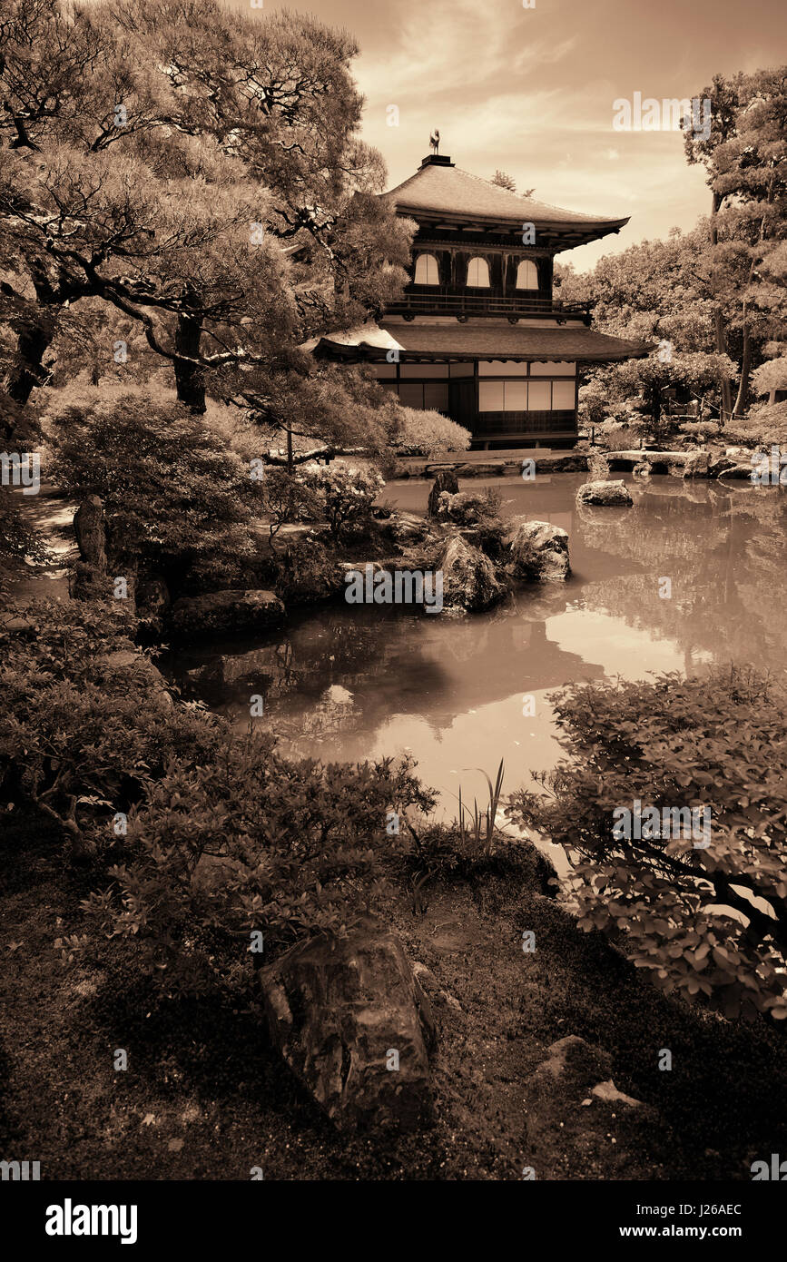 Ginkaku ji temple hi-res stock photography and images - Alamy