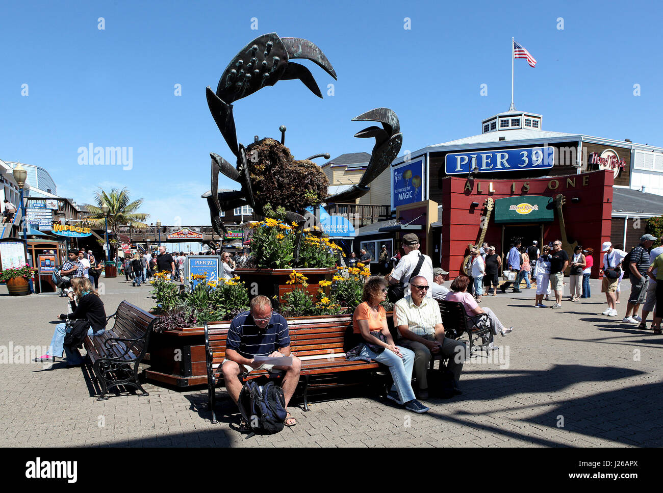 San francisco homeless pier hi-res stock photography and images - Alamy