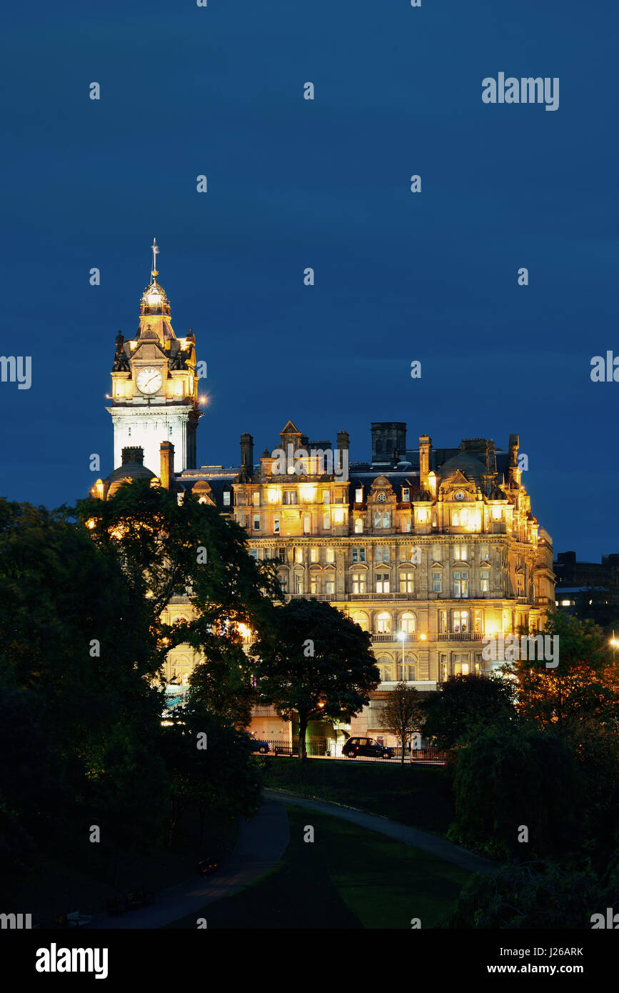 Balmoral Hotel bell tower and Edinburgh city view at night Stock Photo ...