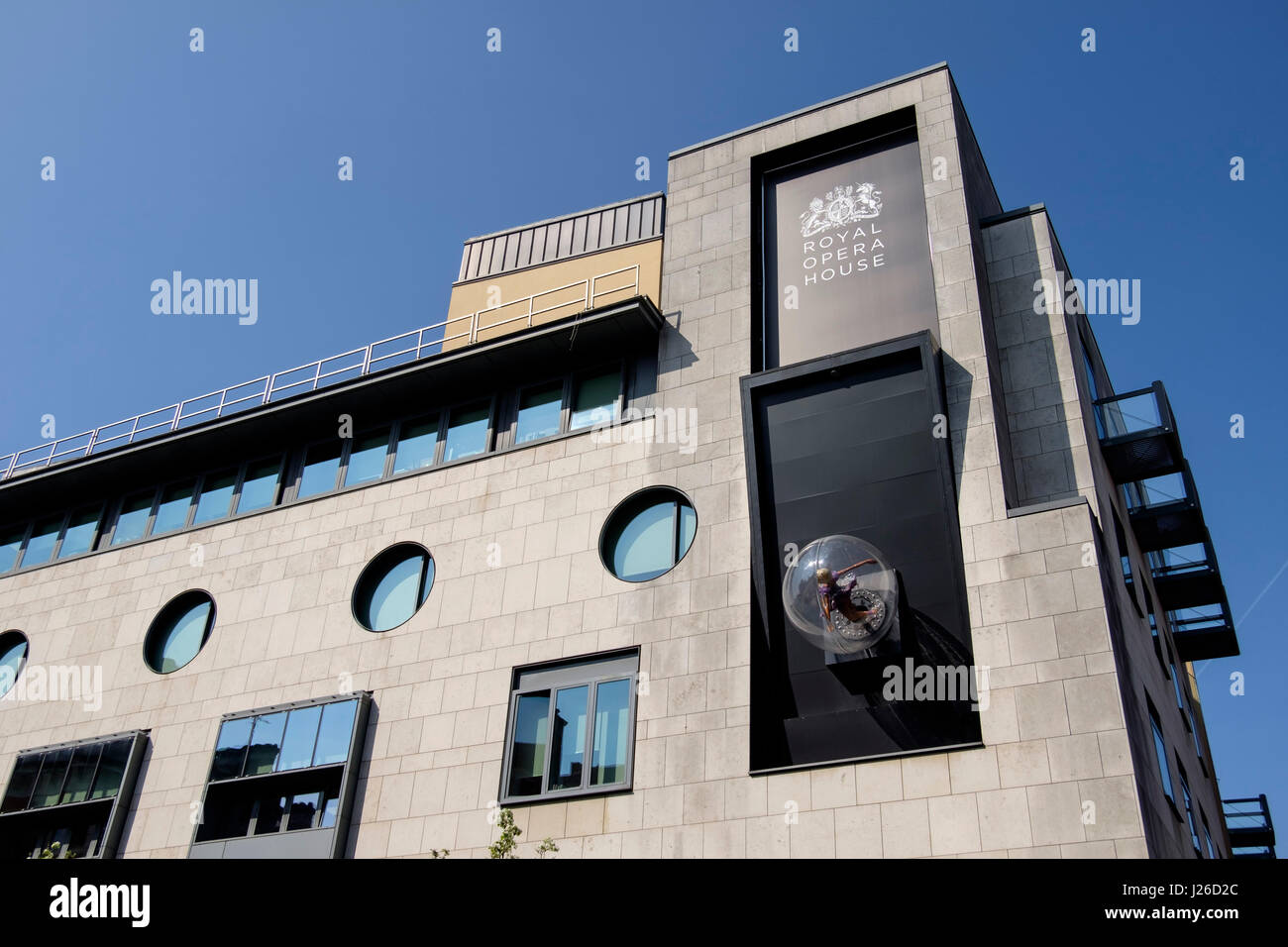 Royal opera house london exterior view hi-res stock photography and ...