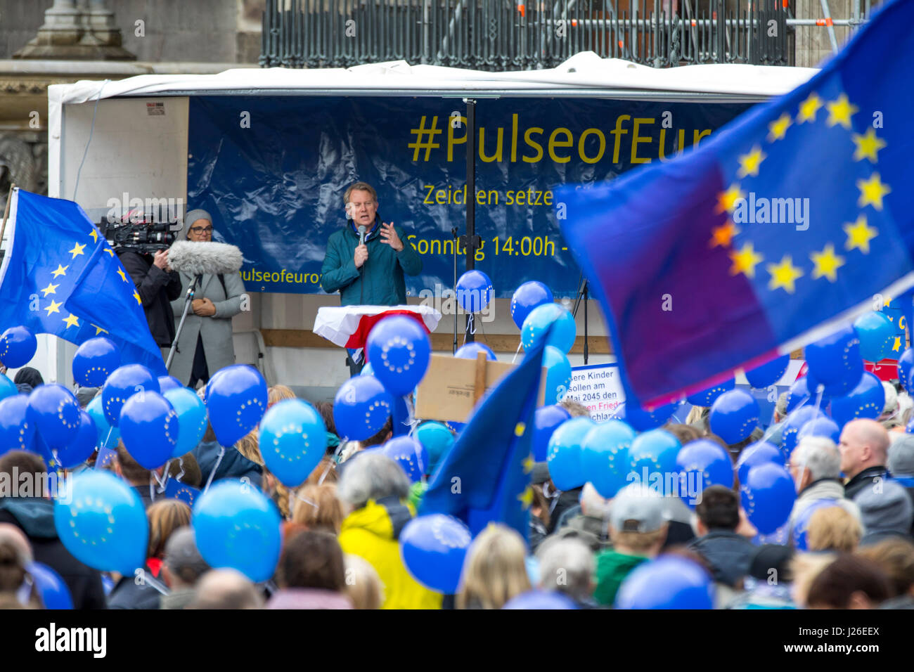 Puls of Europe movement, a pro-European citizen's initiative, people ...