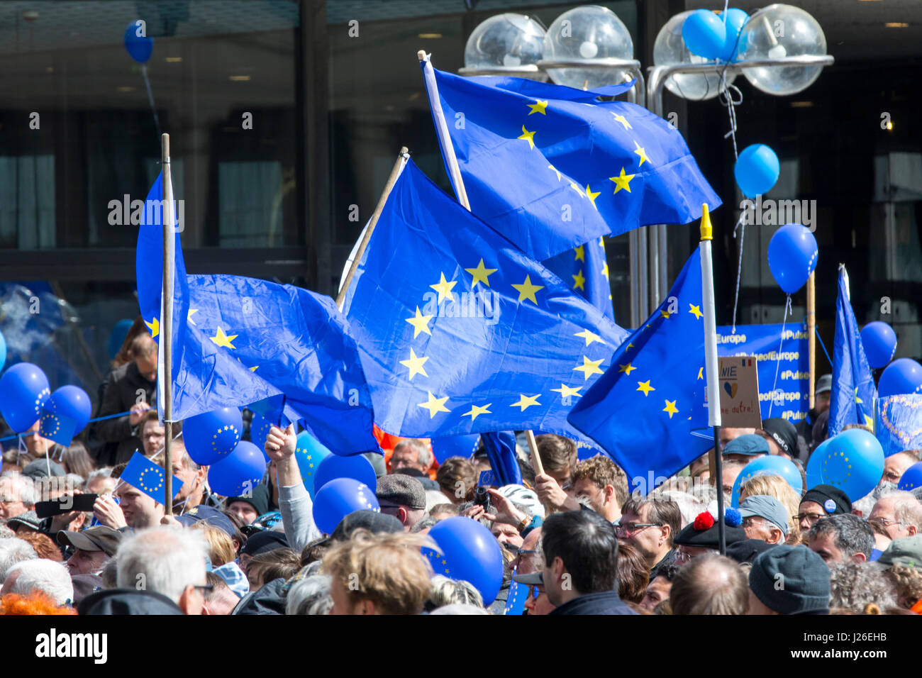 Puls of Europe movement, a pro-European citizen's initiative, people ...