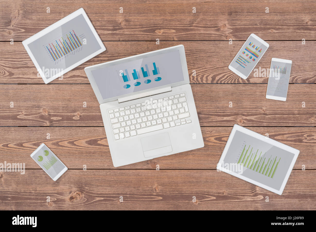 Digital devices work hi-res stock photography and images - Alamy