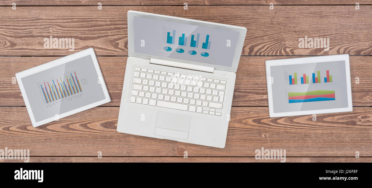 Digital devices work hi-res stock photography and images - Alamy