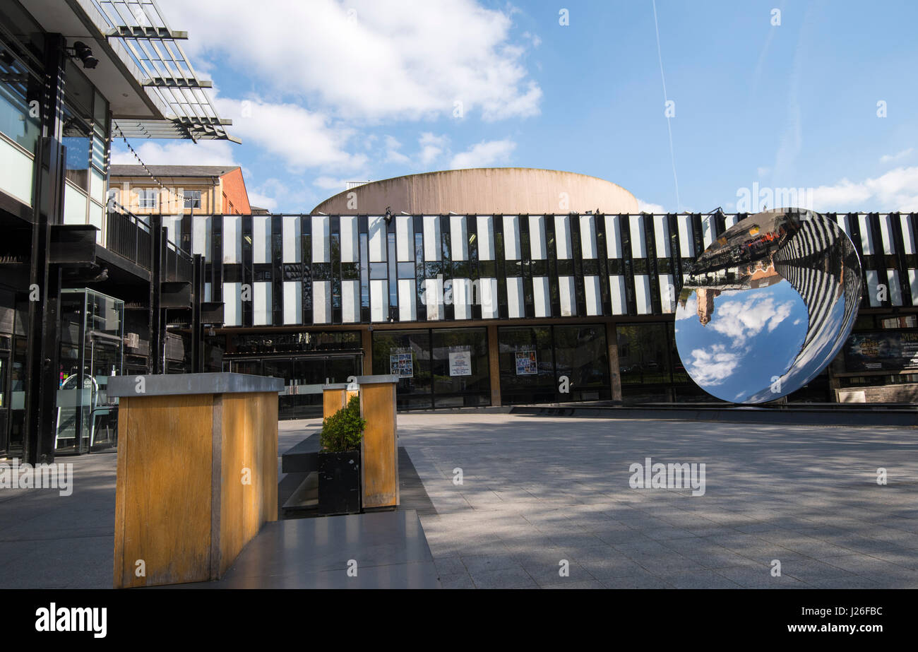The Nottingham Playhouse and Sky Mirror, Nottingham City ...