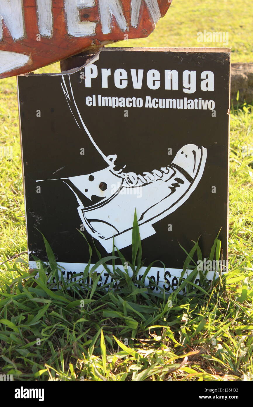 Impact of tourists hi-res stock photography and images - Alamy