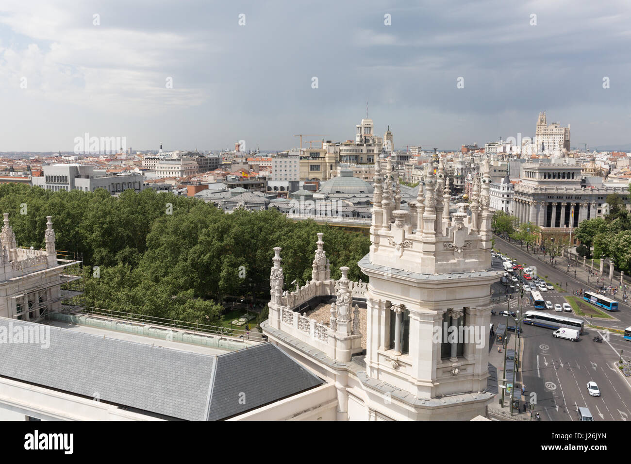 Rooftop views of the City of Madrid from the Palacio de Cibeles Stock ...