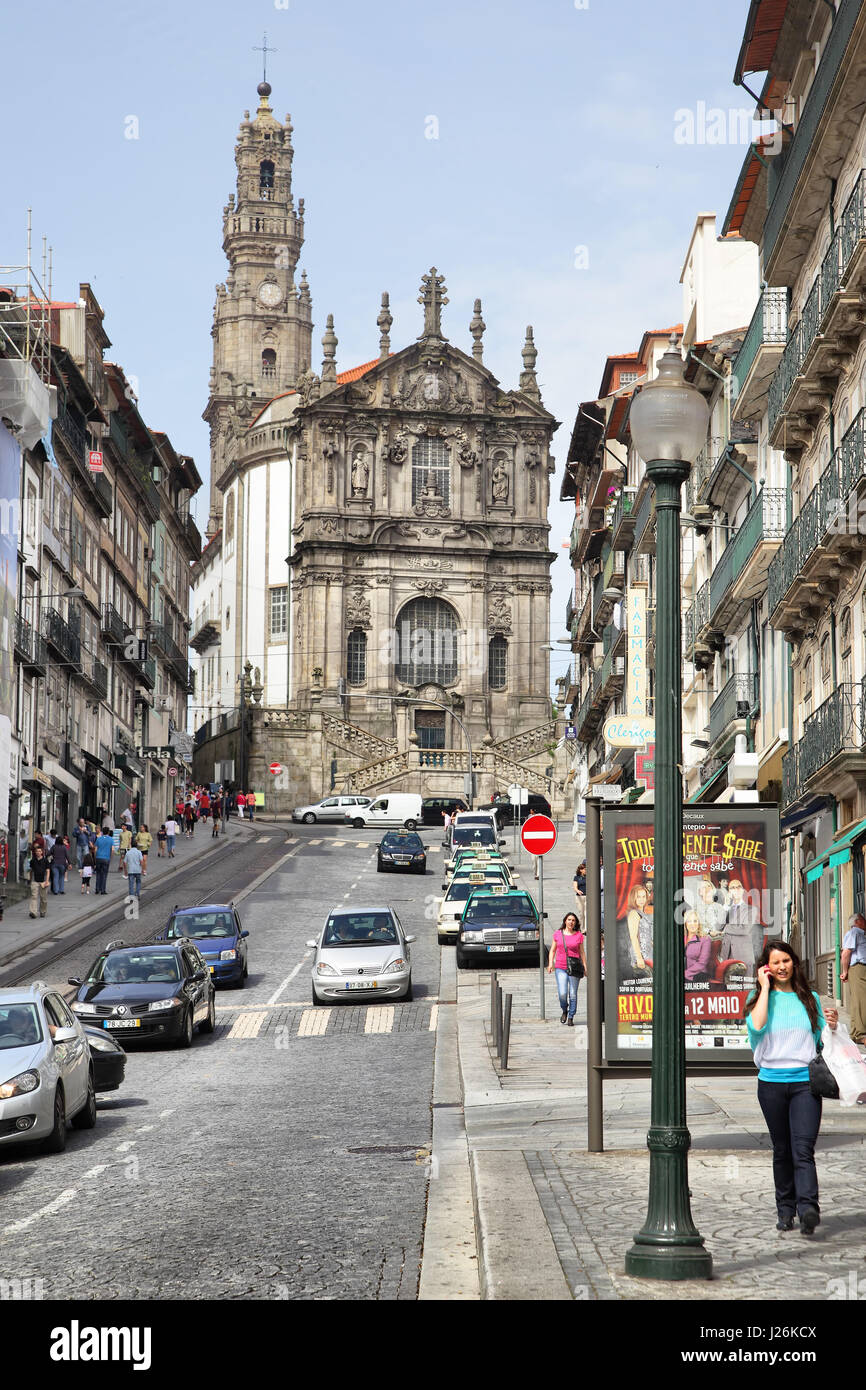 Porto street art portugal hi-res stock photography and images - Alamy