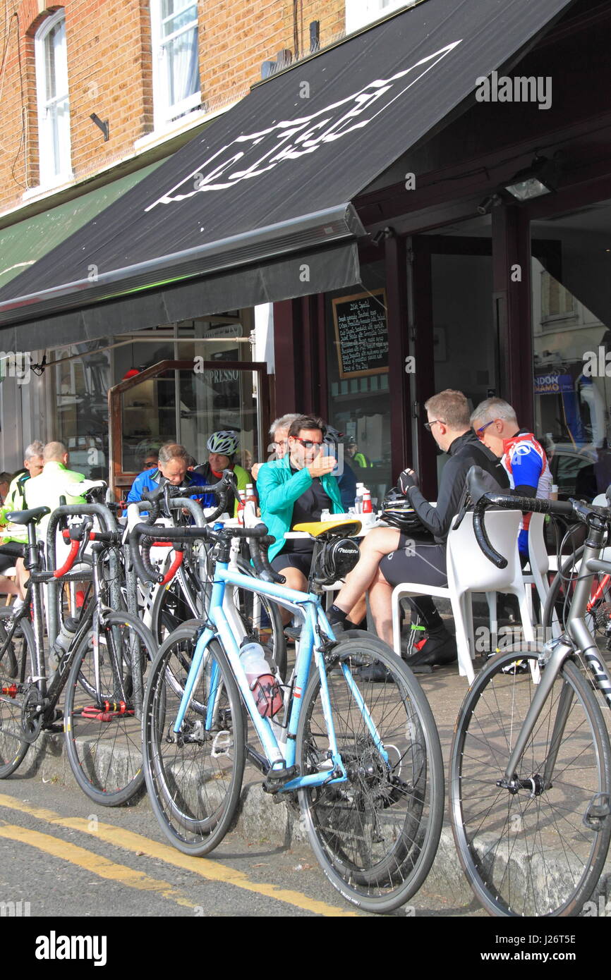 Dish, a popular breakfast rest stop for cyclists, Bridge Road, Hampton ...