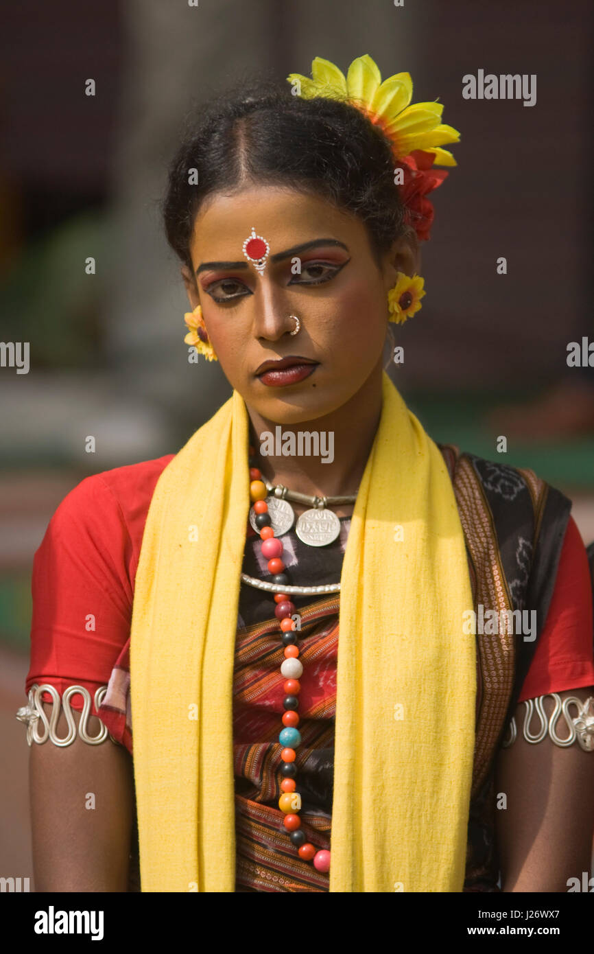 Indian woman dancer india hi-res stock photography and images - Alamy