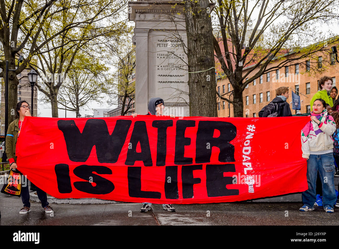 New York, USA. 25th Apr, 2017. Hundreds turned out in the rain for a ...