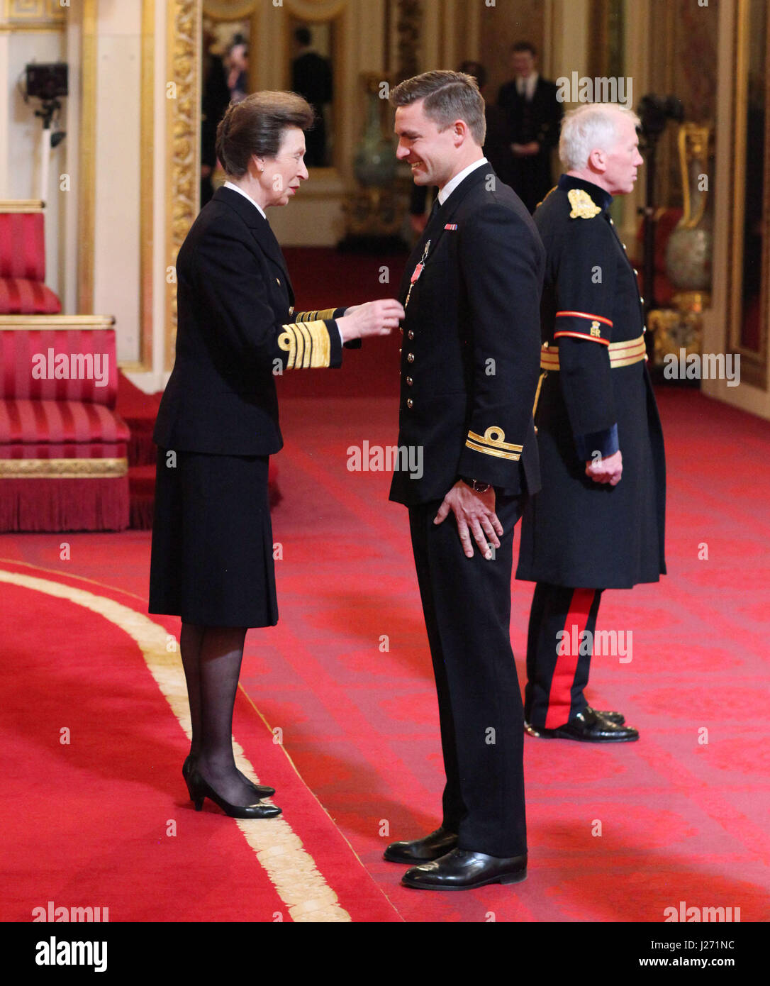 Lieutenant Peter Reed, Royal Navy from Nailsworth is made an OBE ...