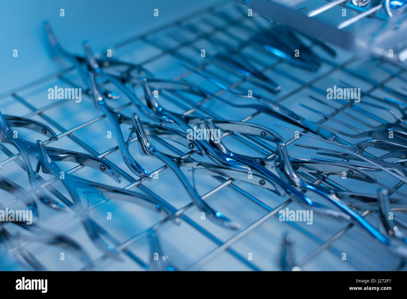 Ent doctor instruments hi-res stock photography and images - Alamy