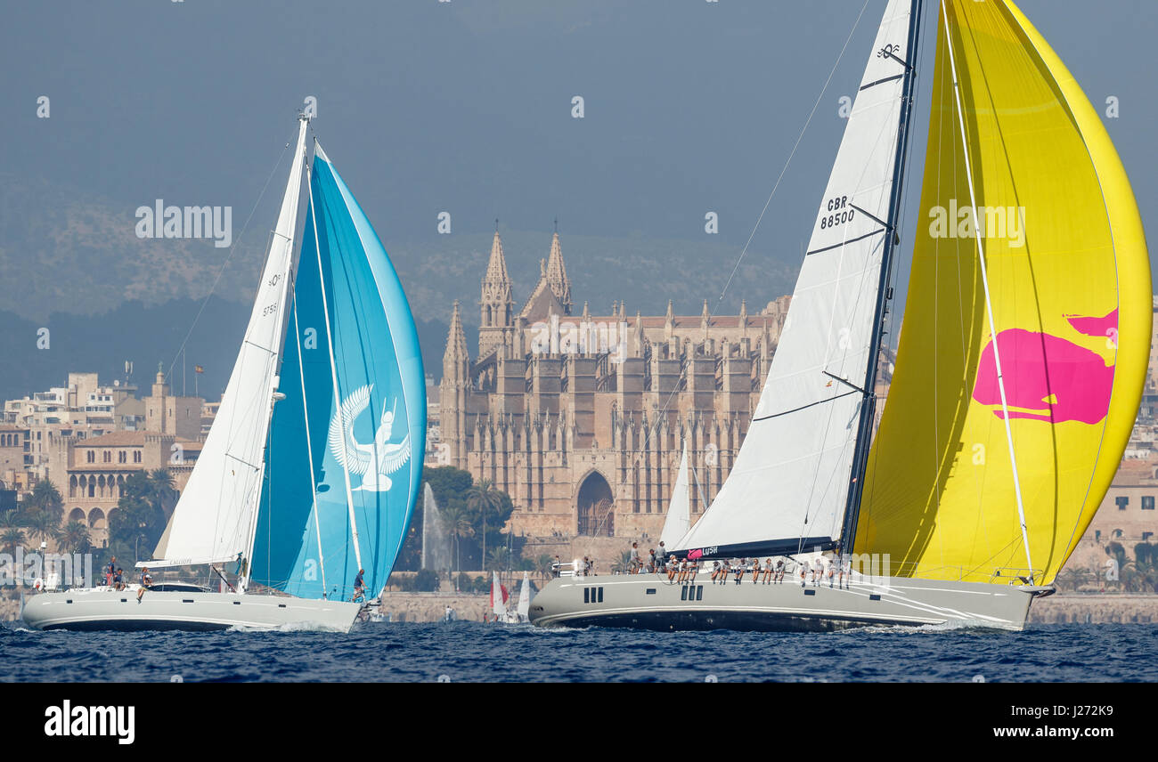Yacht Sailing Race Stock Photo - Alamy