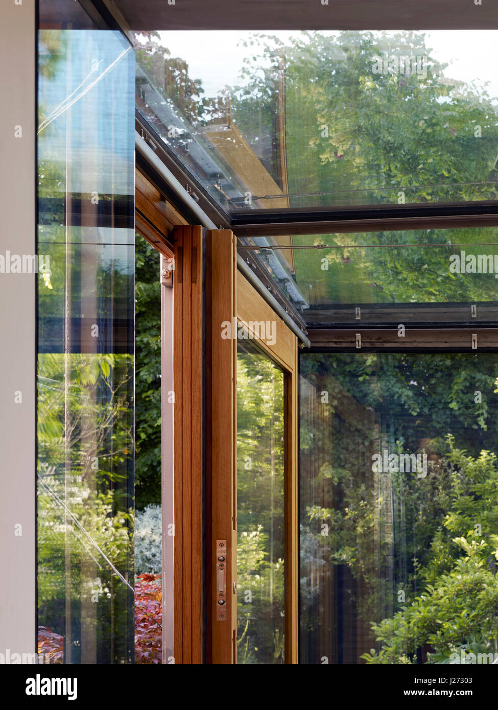 Glass cube-structure. Quadruple cube room, LONDON, United Kingdom ...