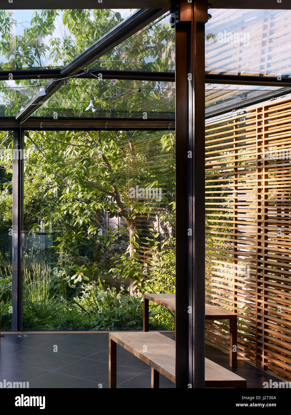 Glass cube-structure. Quadruple cube room, LONDON, United Kingdom ...