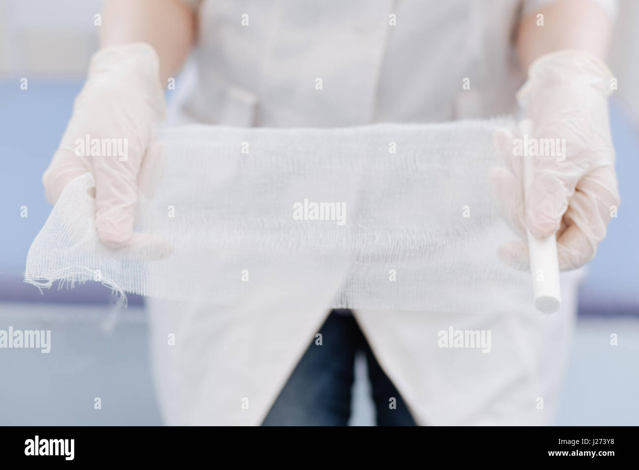 Wound dressing hospital hi-res stock photography and images - Alamy