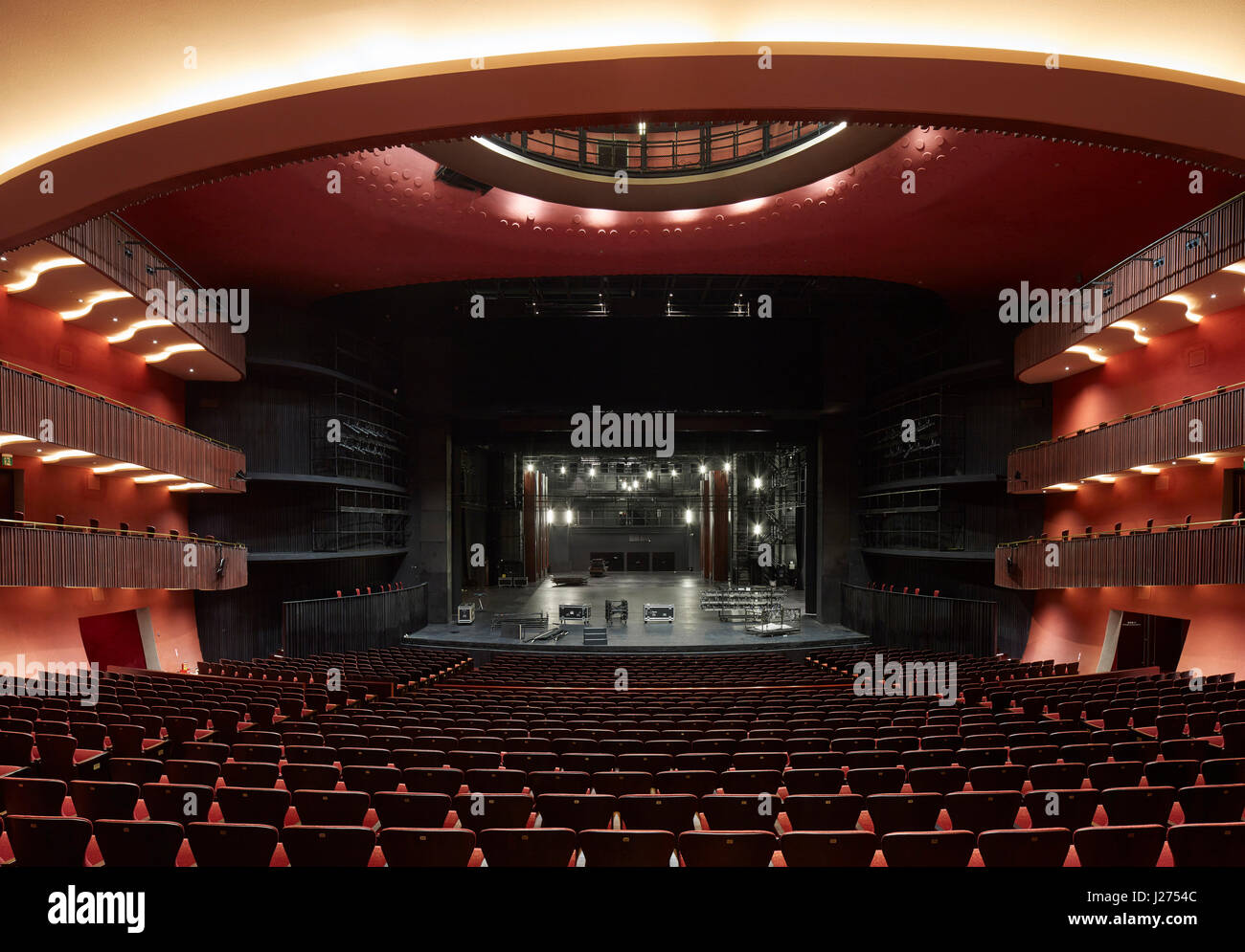 Main auditorium hi-res stock photography and images - Alamy