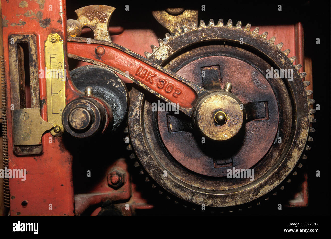 Old mechanics hi-res stock photography and images - Alamy