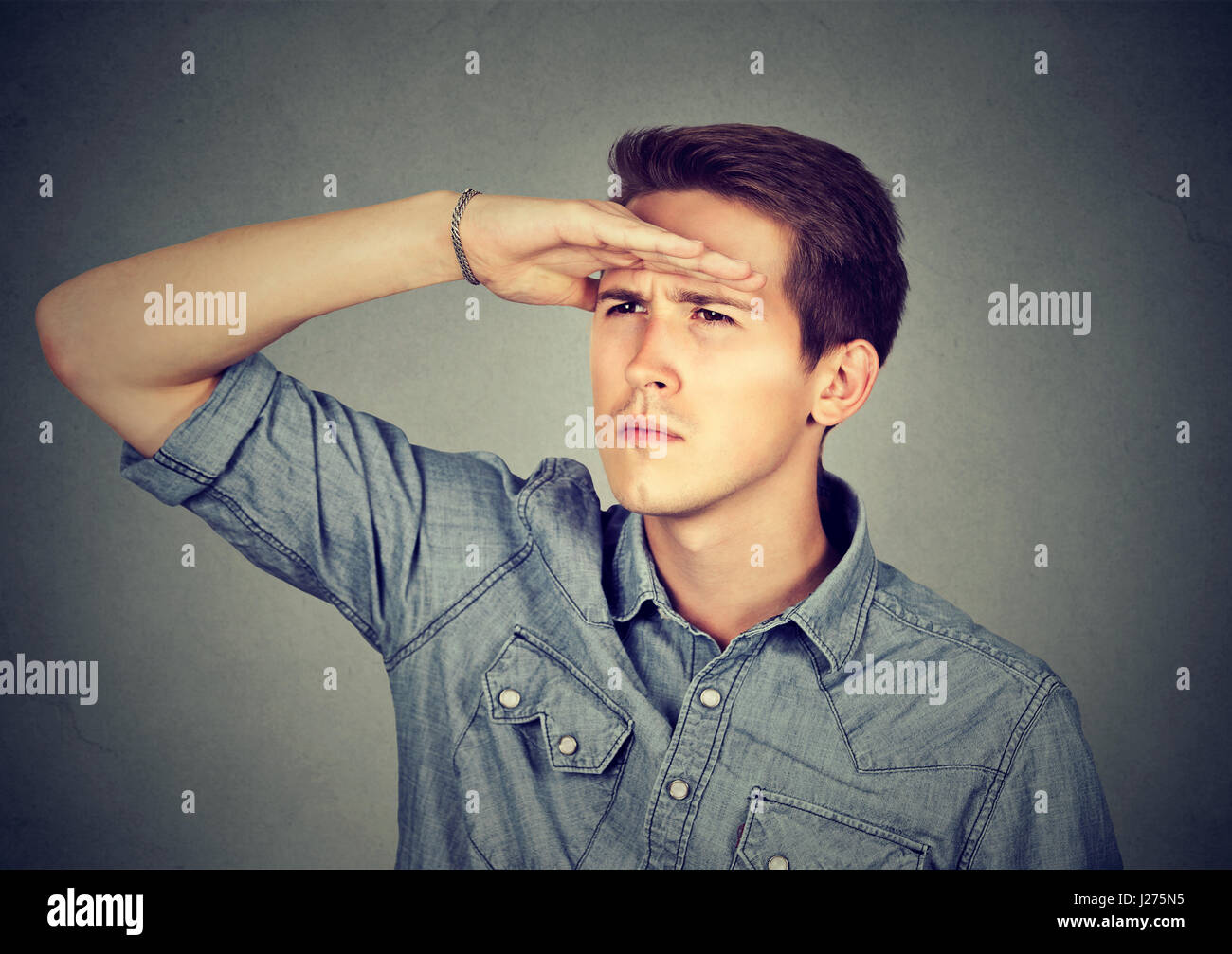 Man far away hi-res stock photography and images - Alamy