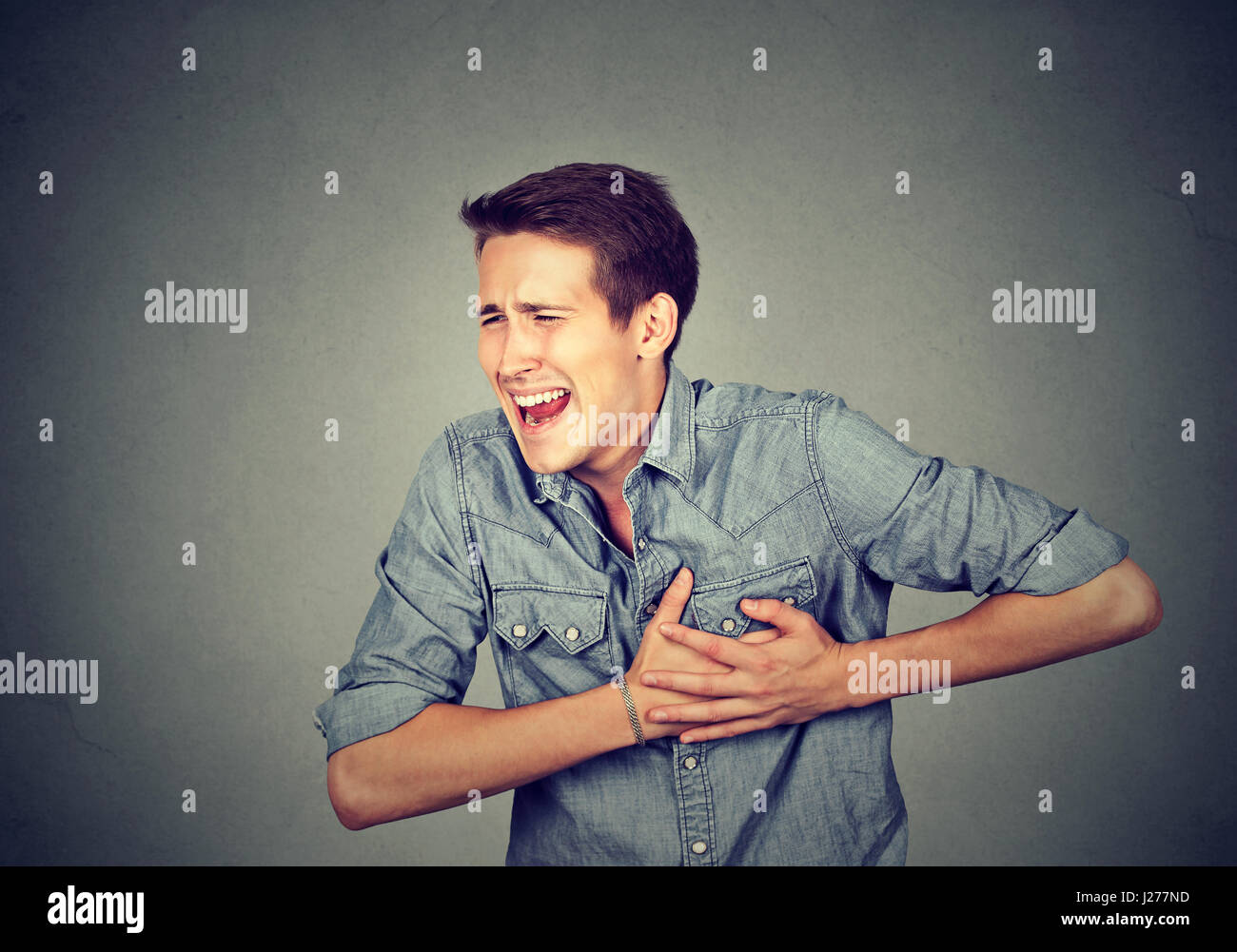 Chest pain heart hi-res stock photography and images - Alamy