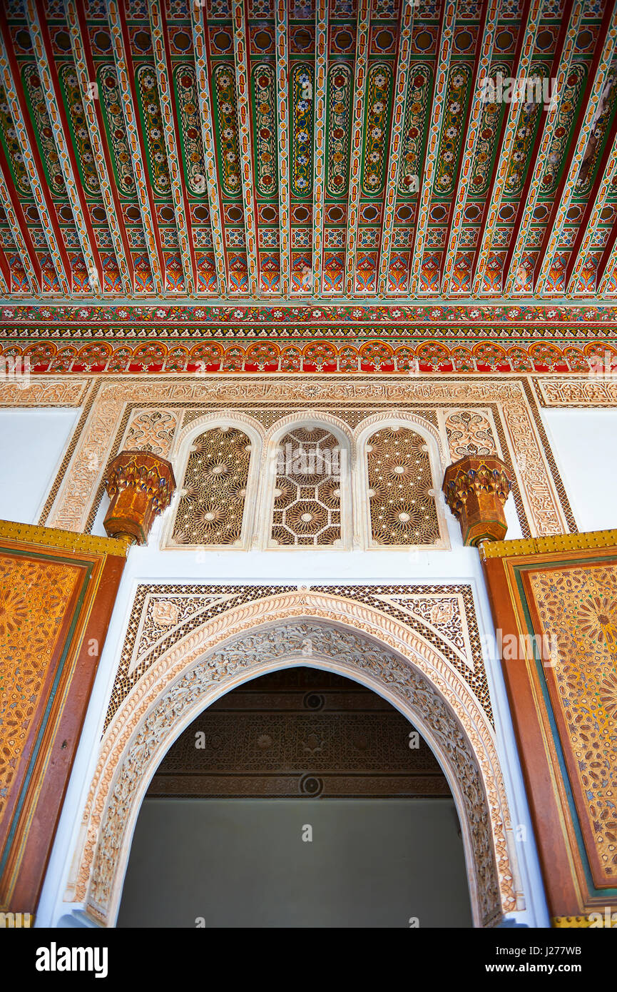 Moorish doors hi-res stock photography and images - Alamy