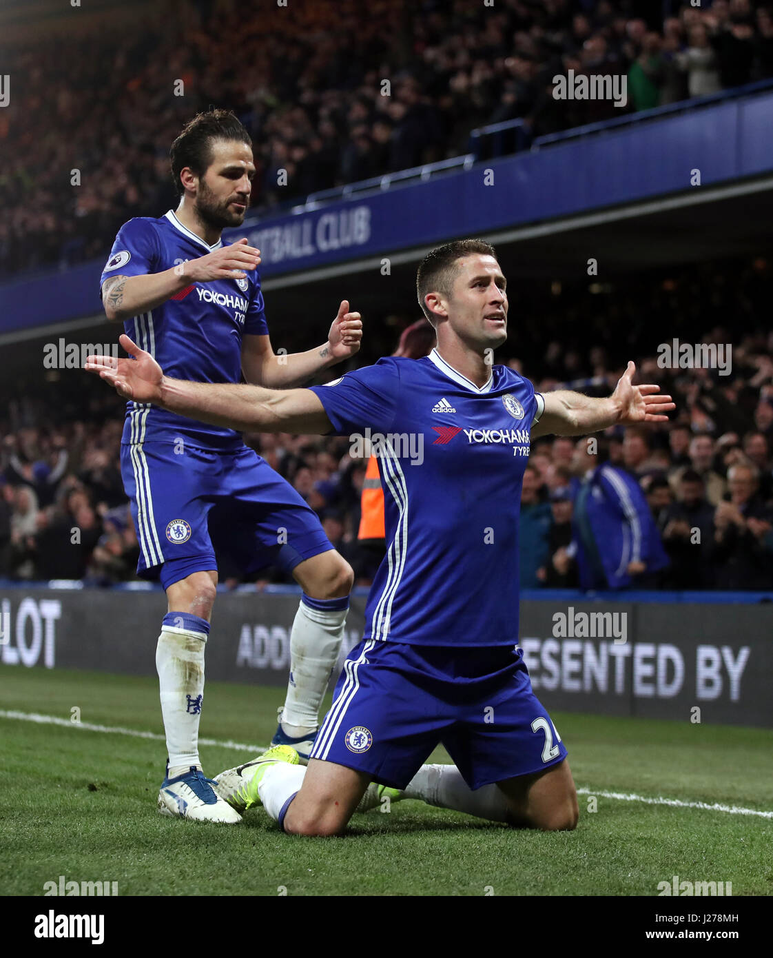 Chelsea's Gary Cahill (right) celebrates scoring his side's second goal ...