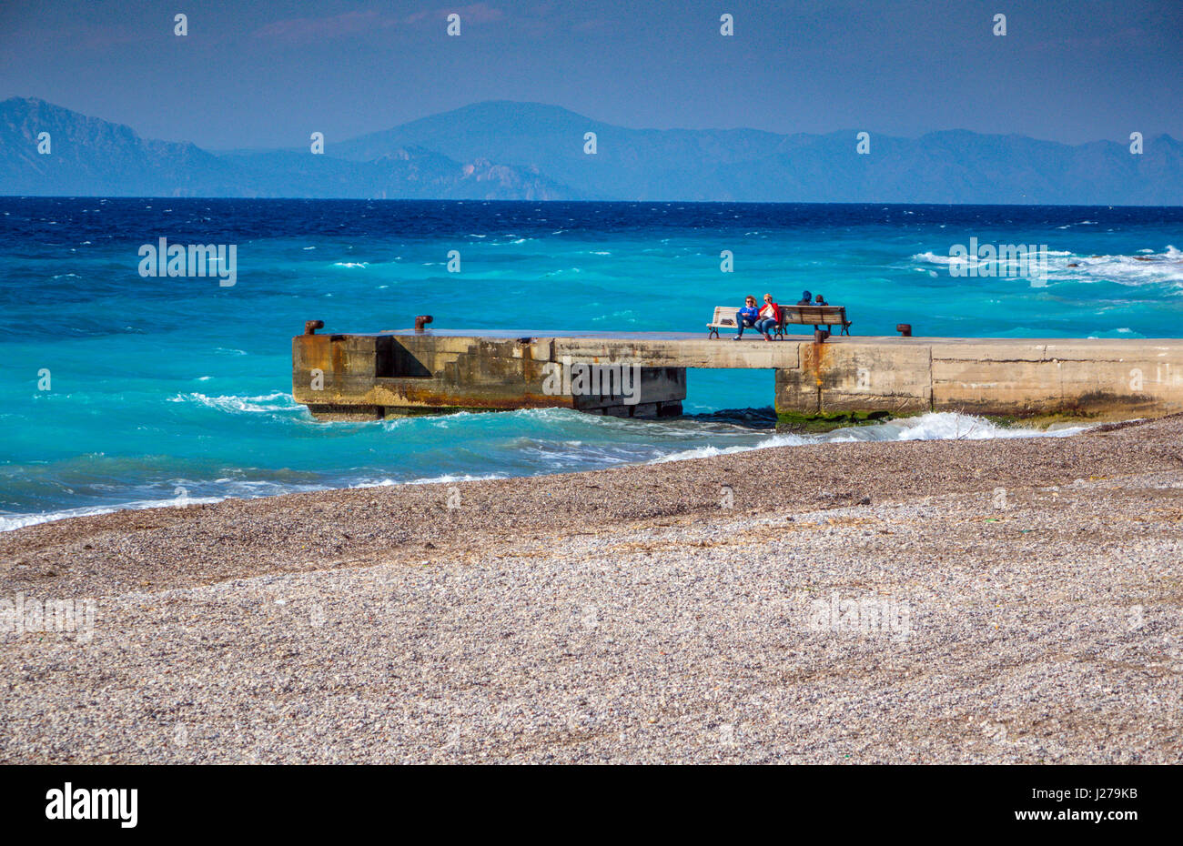 Concrete jetty hi-res stock photography and images - Alamy