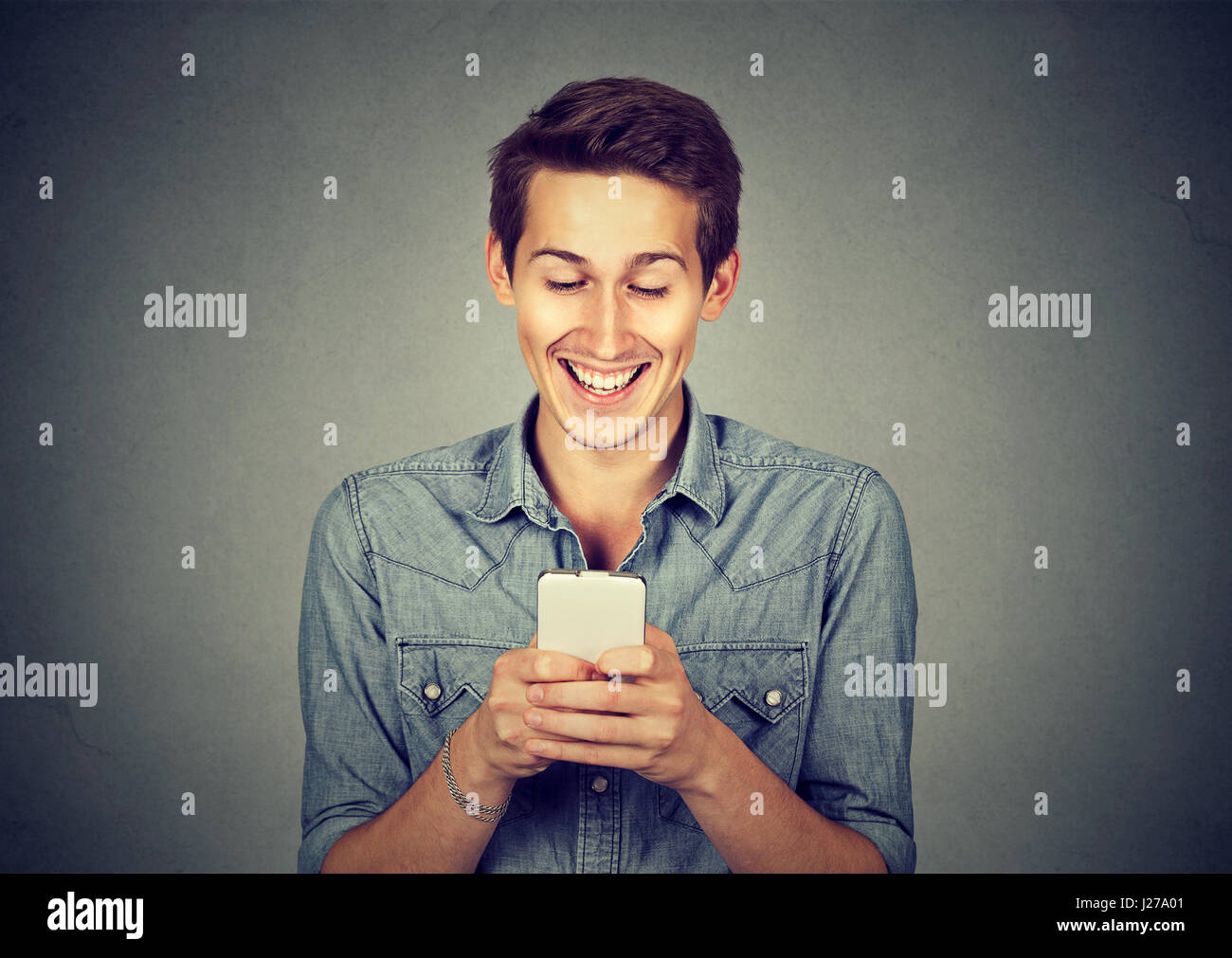 News video wall hi-res stock photography and images - Alamy