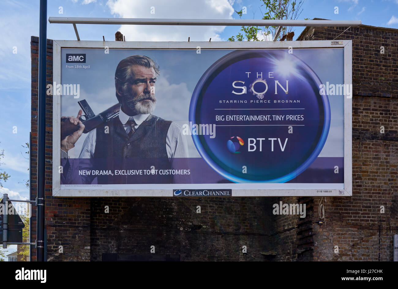 Clear channel advertising billboard Stock Photo - Alamy Clear channel advertising billboard Stock Photo - Alamy