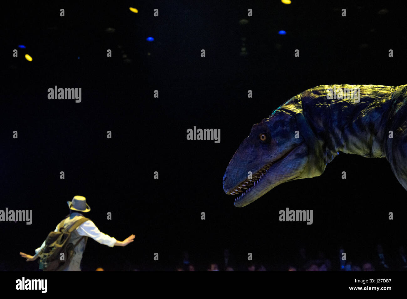 Exhibition of robotic dinosaurs hi-res stock photography and images - Alamy
