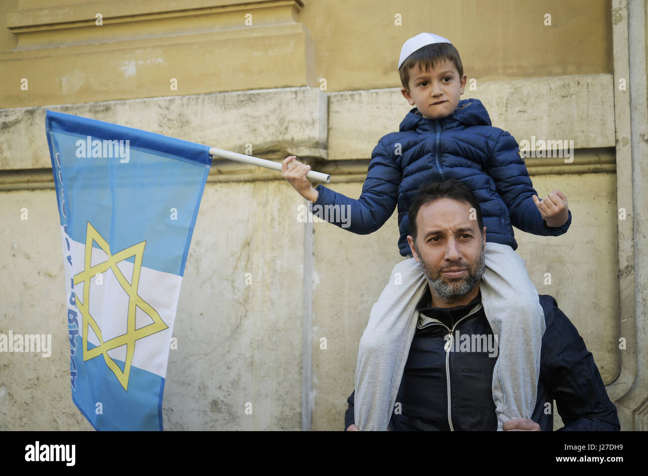 April 25, 2017 - Rome, Italy - Jewish community on Italy marks Italy's ...