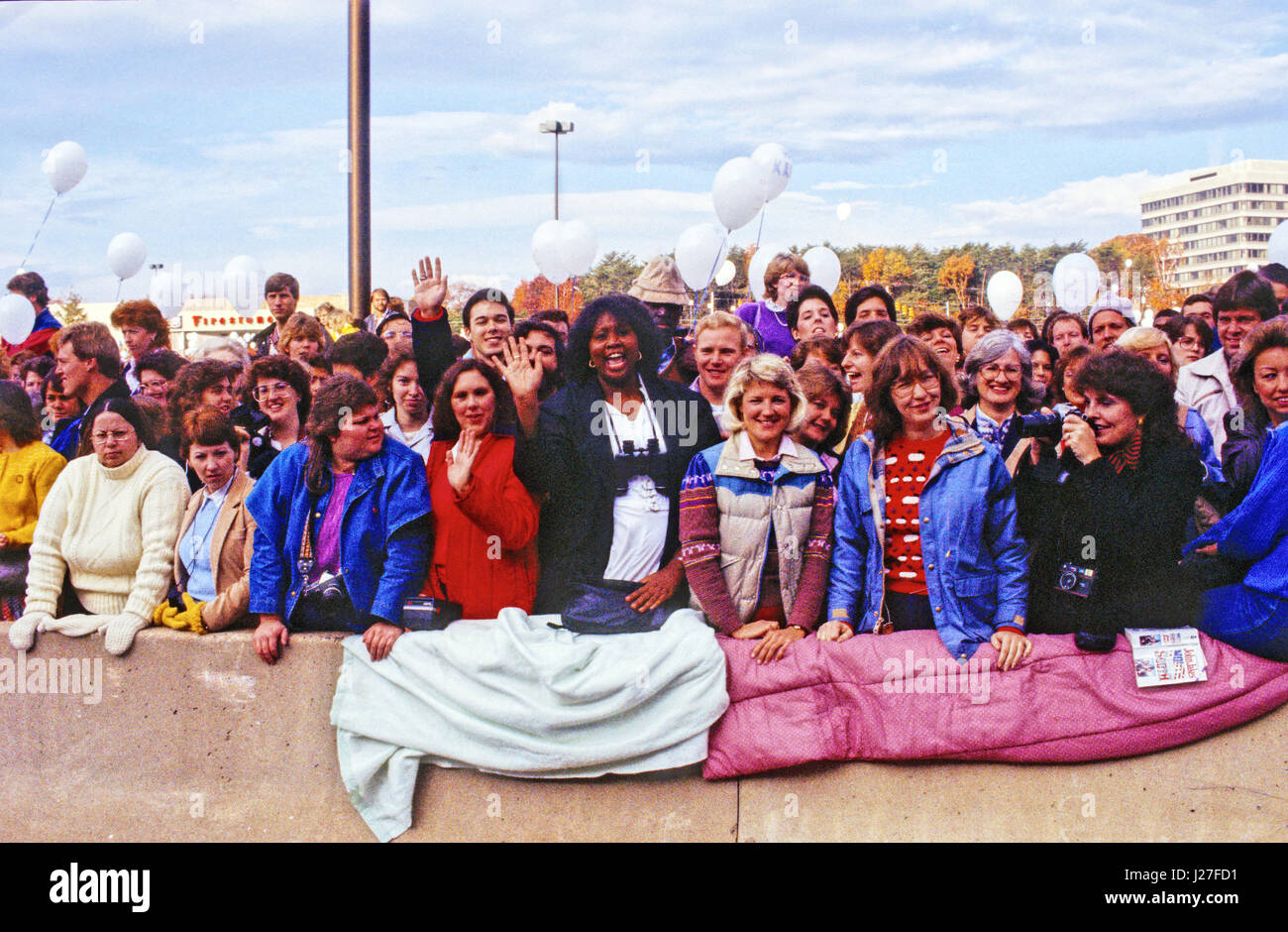People arrive early at Springfield Mall to catch a glimpse of Princess ...
