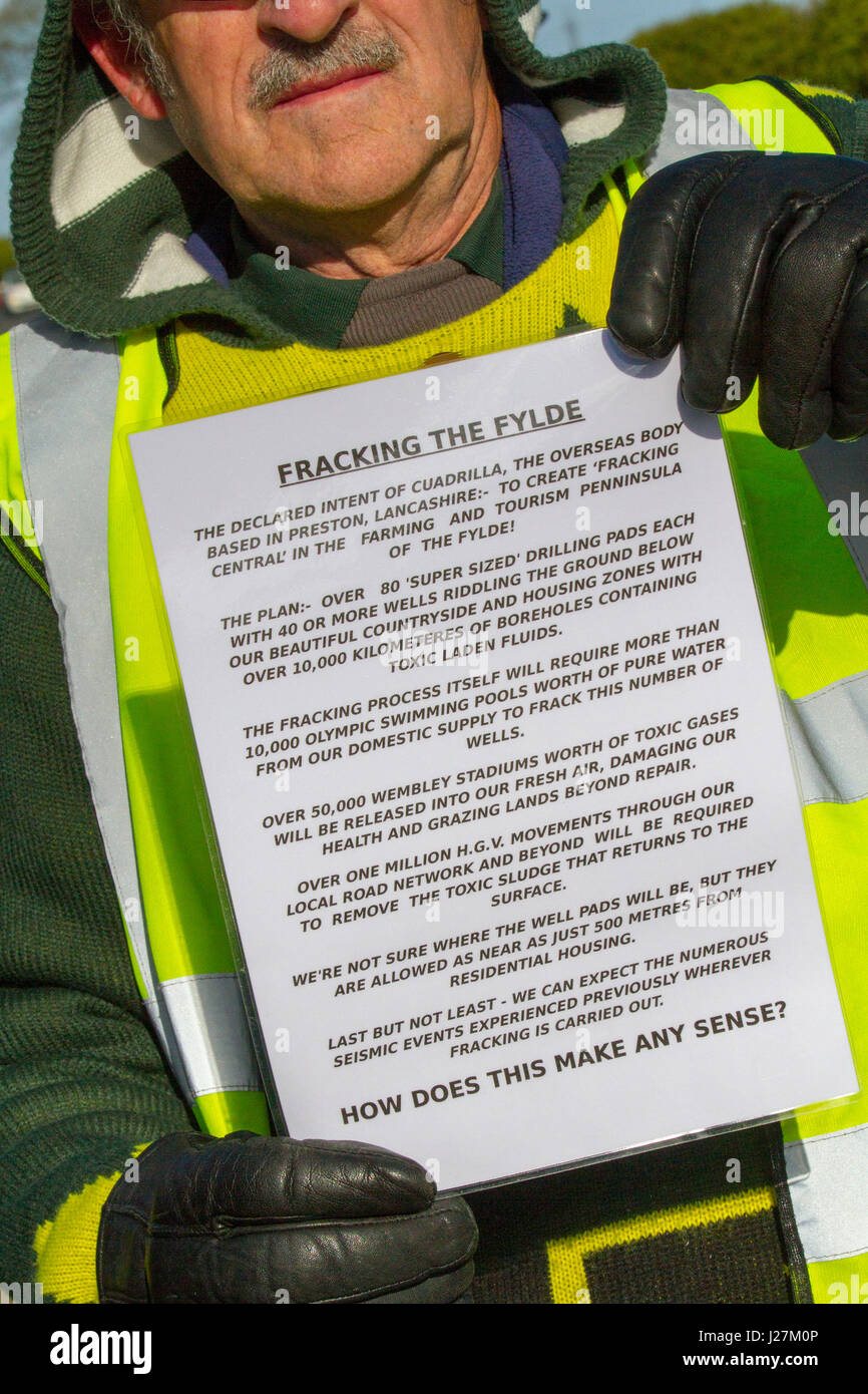 Westby-By-Plumpton, Blackpool, UK. 26th Apr, 2017. Fracking the Fylde ...