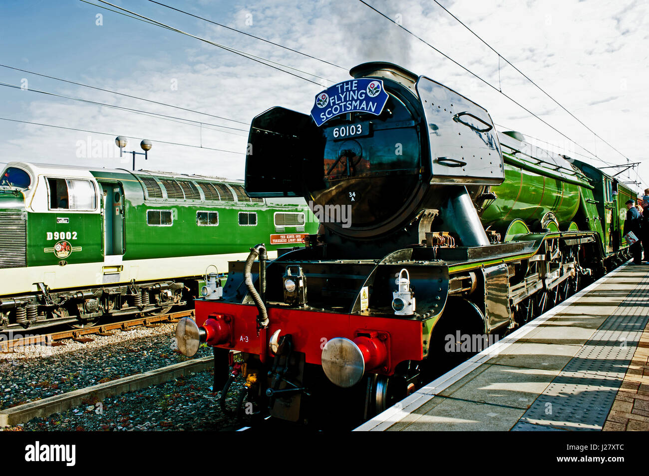 Flying Scotsman and Deltic at York Station on the Four Trains Event ...