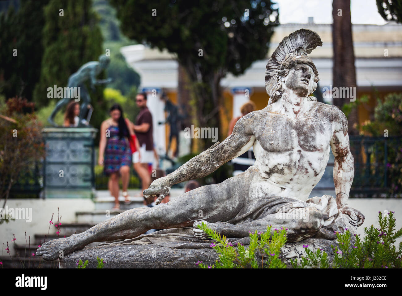 Dying achilles statue hi-res stock photography and images - Alamy