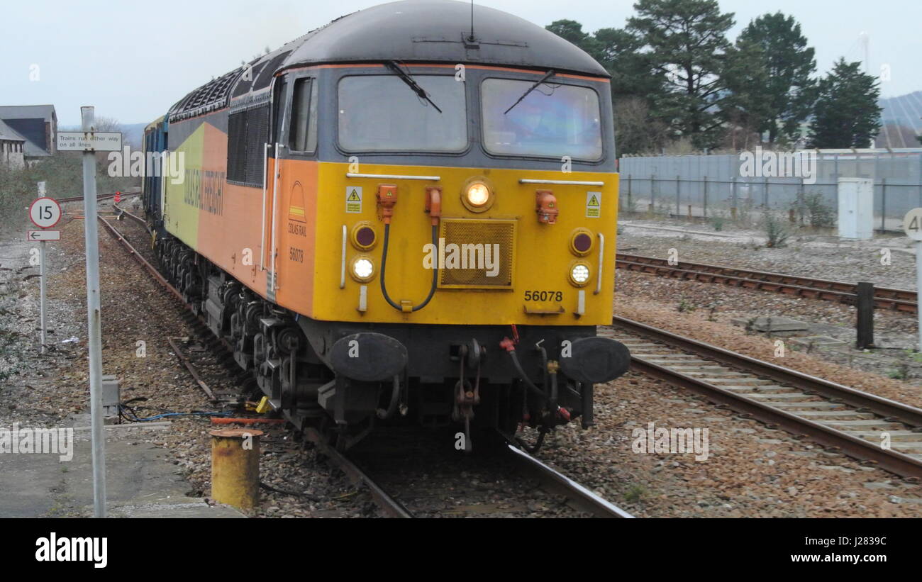 Colas Rail 56078 Class 56 diesel locomotive at Newton Abbot railway ...