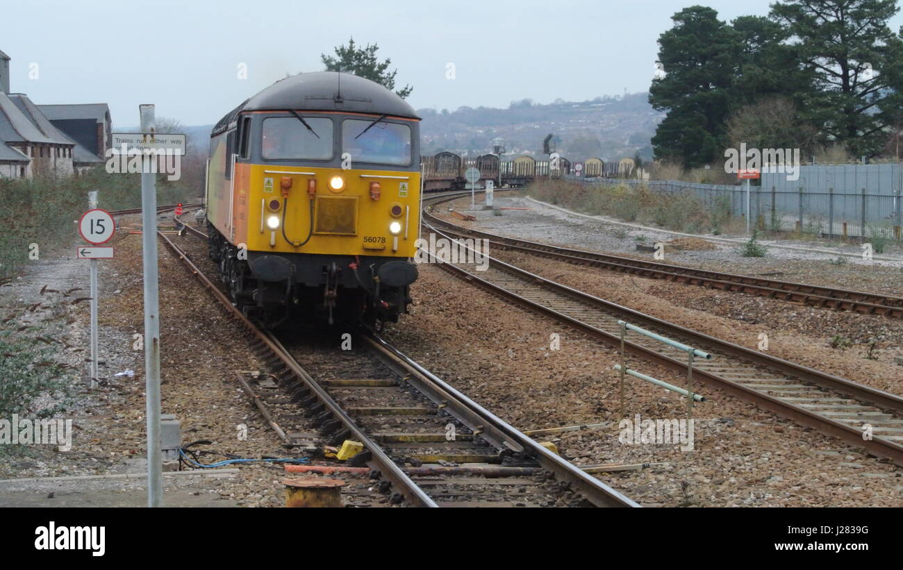 Colas Rail 56078 Class 56 diesel locomotive at Newton Abbot railway ...