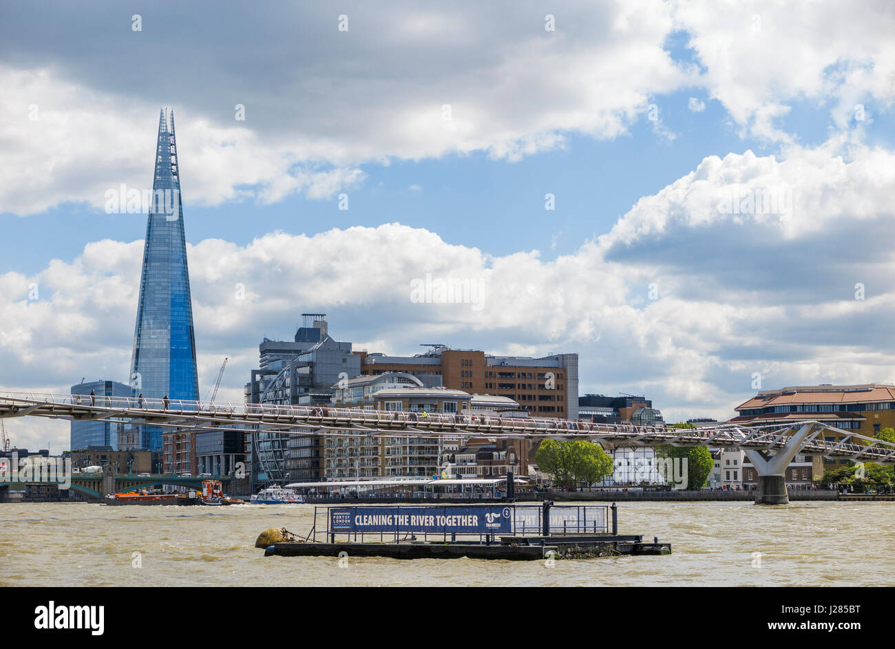 Pontoon in River Thames, London EC4, promoting Cleaning The River ...